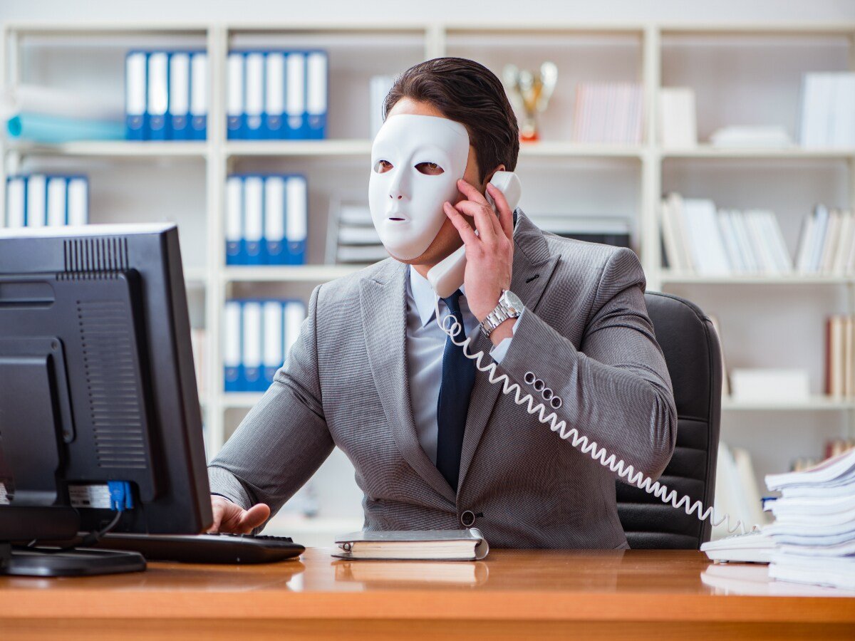 Fake Call Center Busted: 4 Arrested for Defrauding Insurance ... Fake Call Center Busted: 4 Arrested for Defrauding Insurance ...